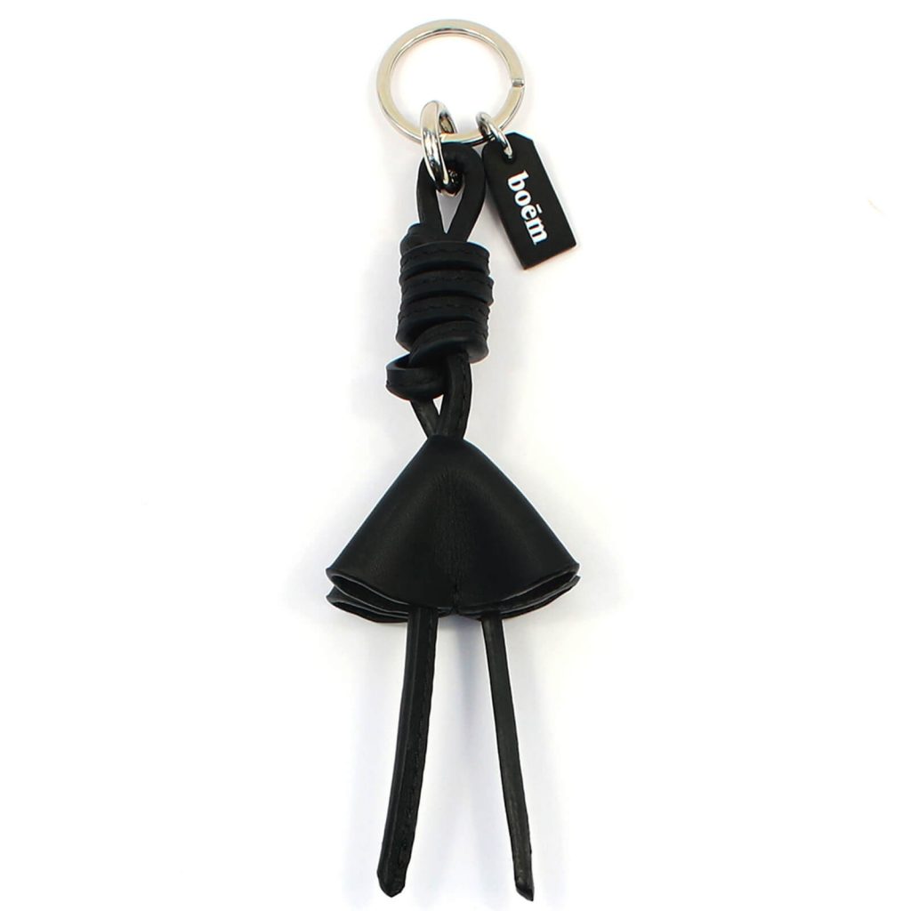 pyramid charm | atelier boem